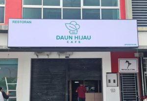 Perlesenan Papan Tanda/ Iklan Premis (Signboard) - Ucetak